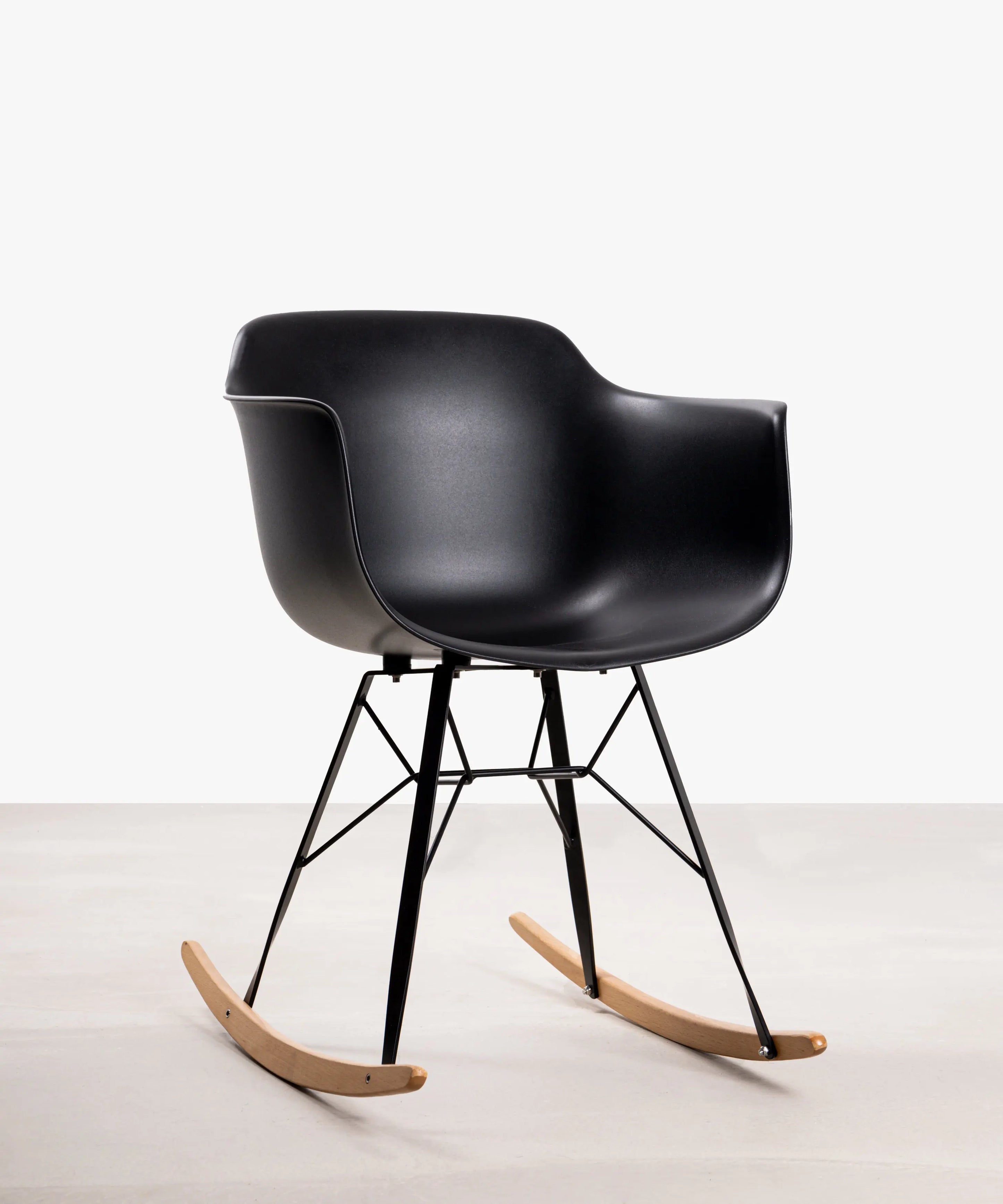 Chaise Elon Arms Balance | Northdeco