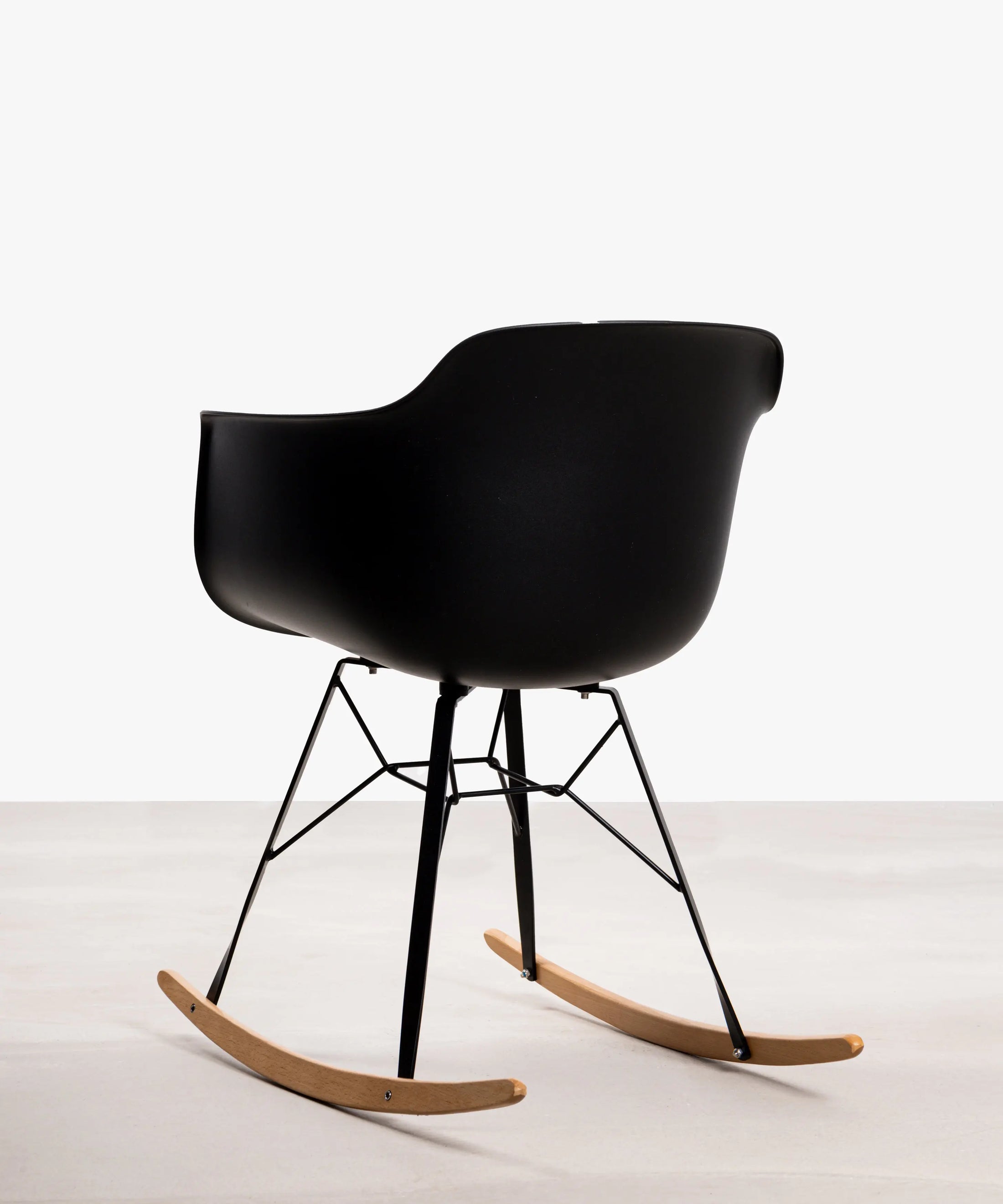 Chaise Elon Arms Balance | Northdeco