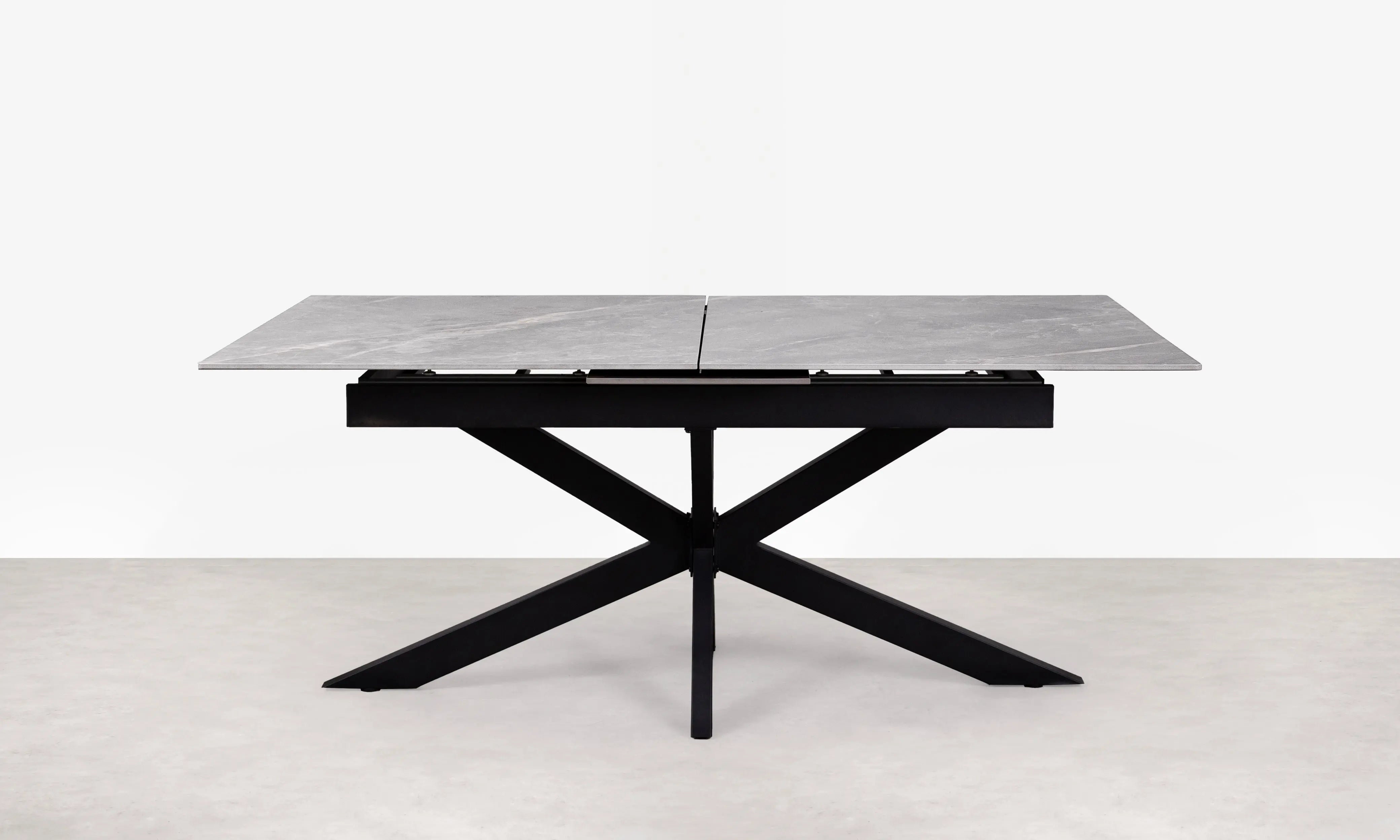 Travis Extendable Rectangular Dining Table (180-220 cm) - Glossy Grey – Northdeco