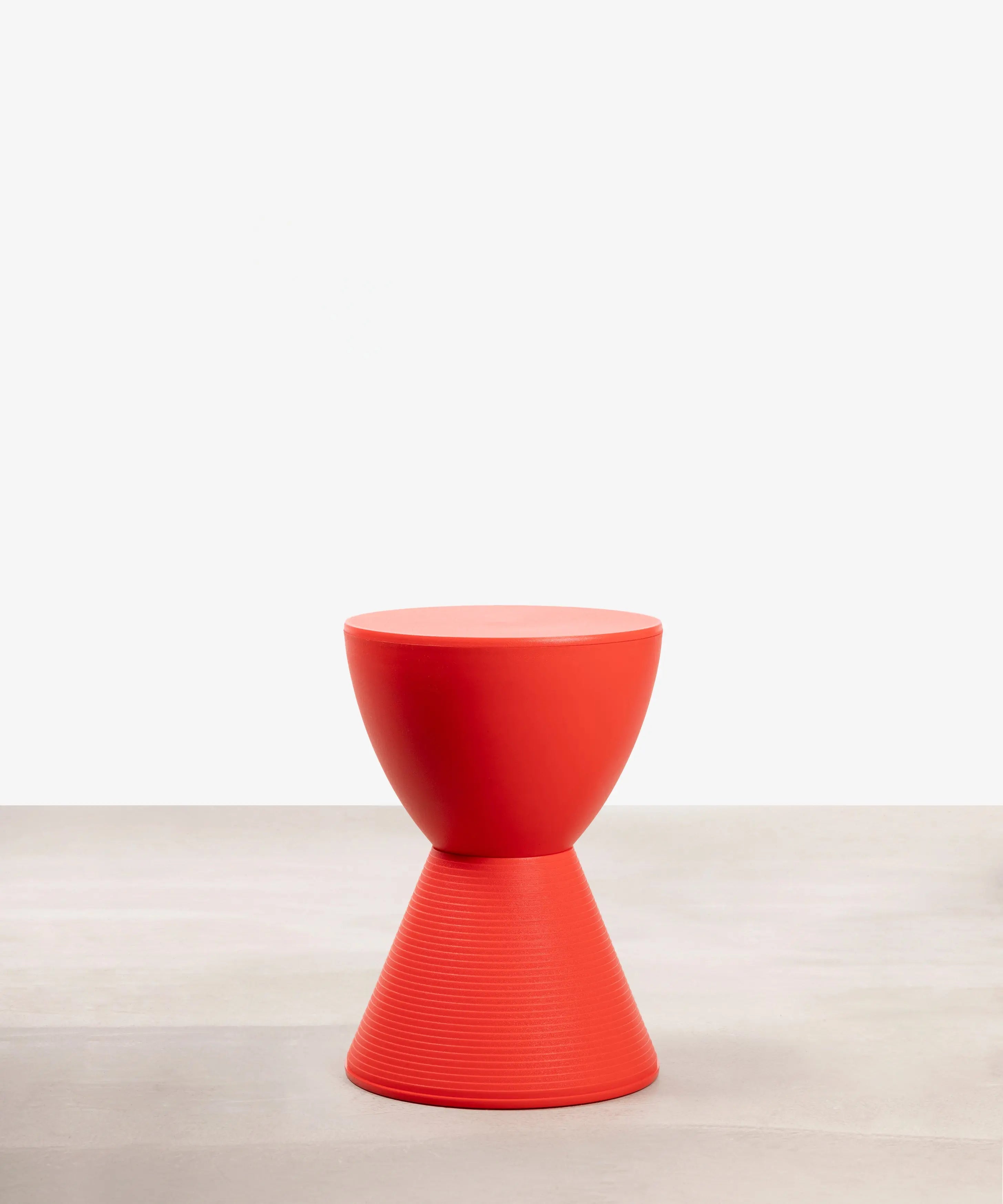 Tabouret en polypropylène Prince AHA | Northdeco